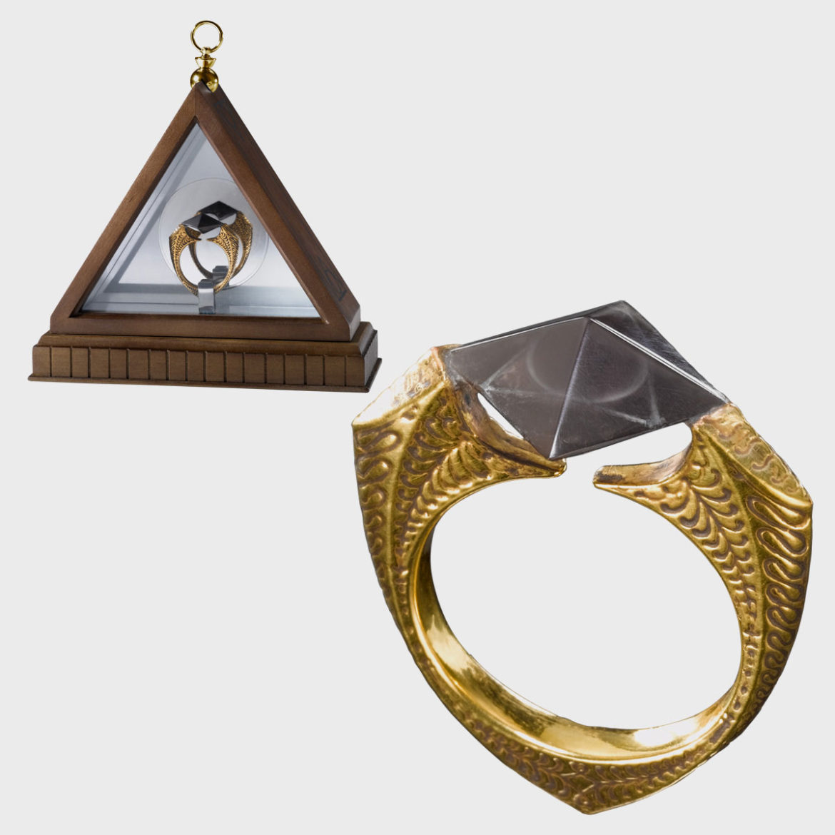 The Horcrux Ring Display | Noble Collection UK Wholesale